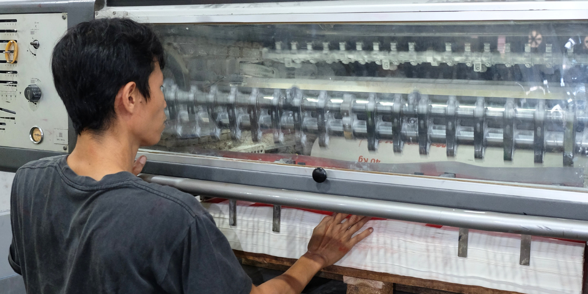 Percetakan Terbesar dan Termurah-Beranda - Dikdo Kemasindo